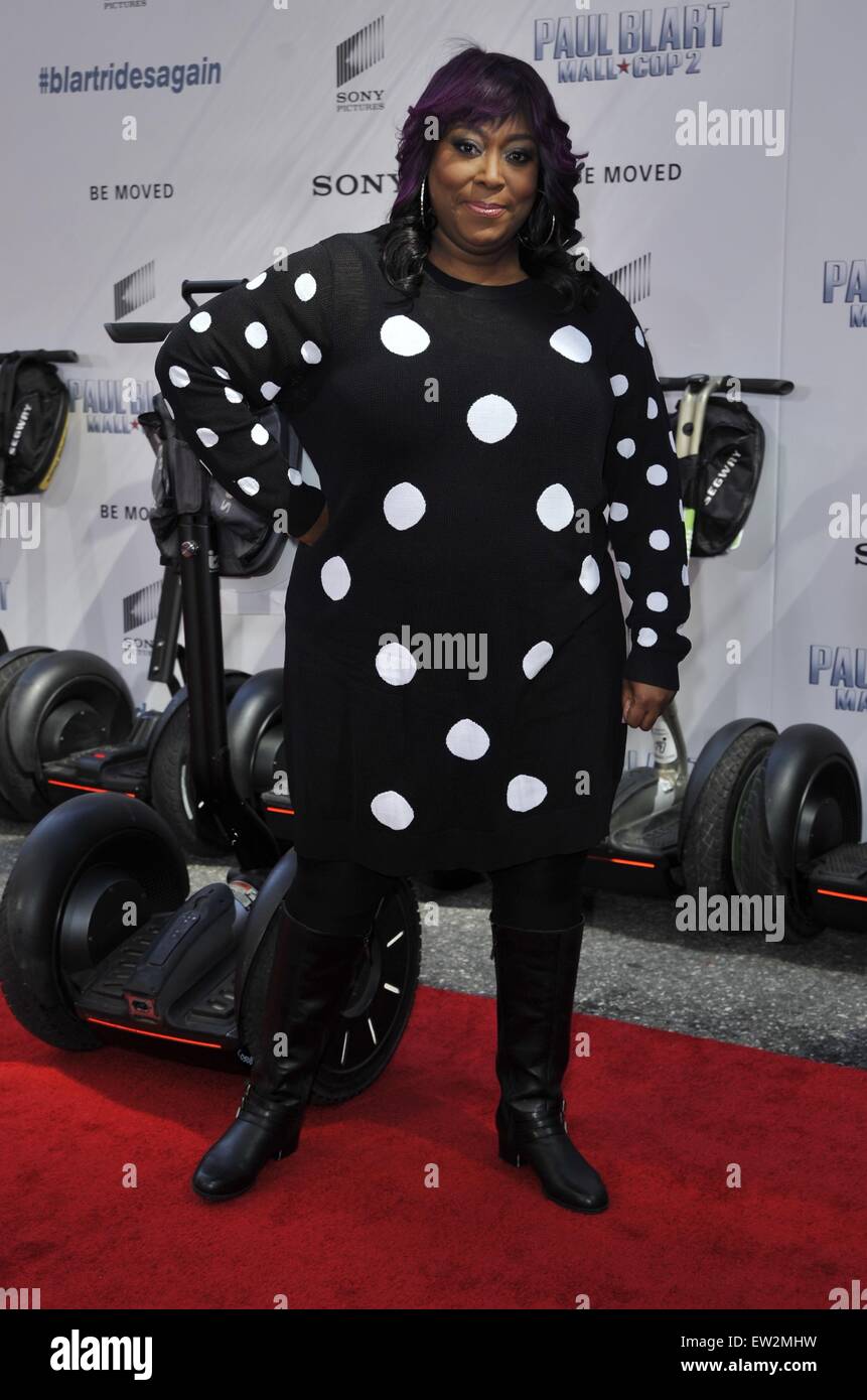 Loni love paul blart 2 hi-res stock photography and images - Alamy