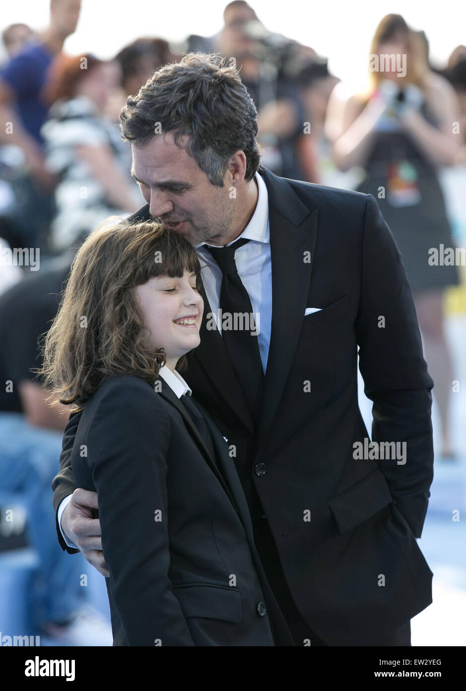 Bella ruffalo and mark ruffalo hi-res stock photography and images - Alamy