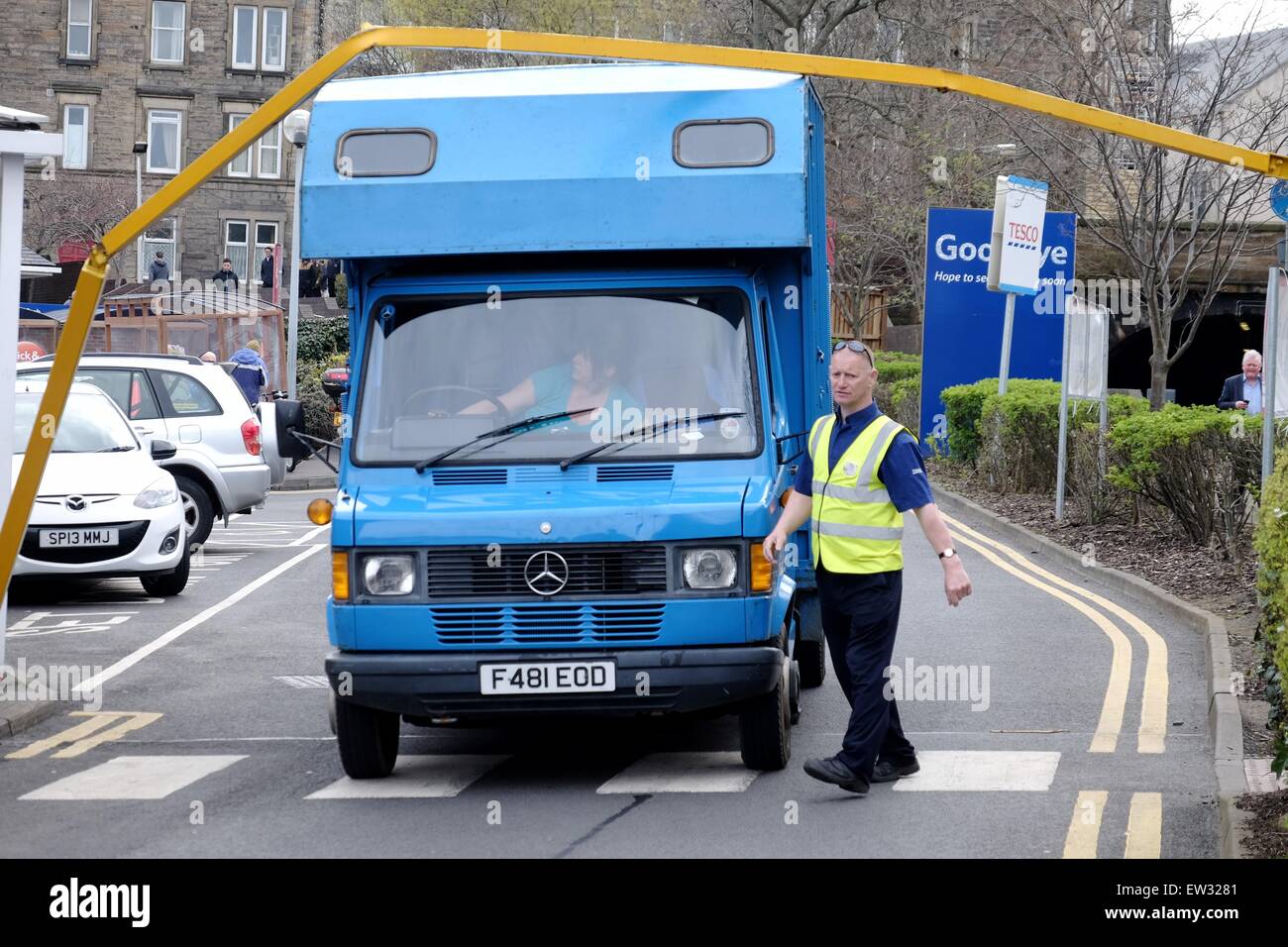 High sided vehicle hi-res stock photography and images - Alamy