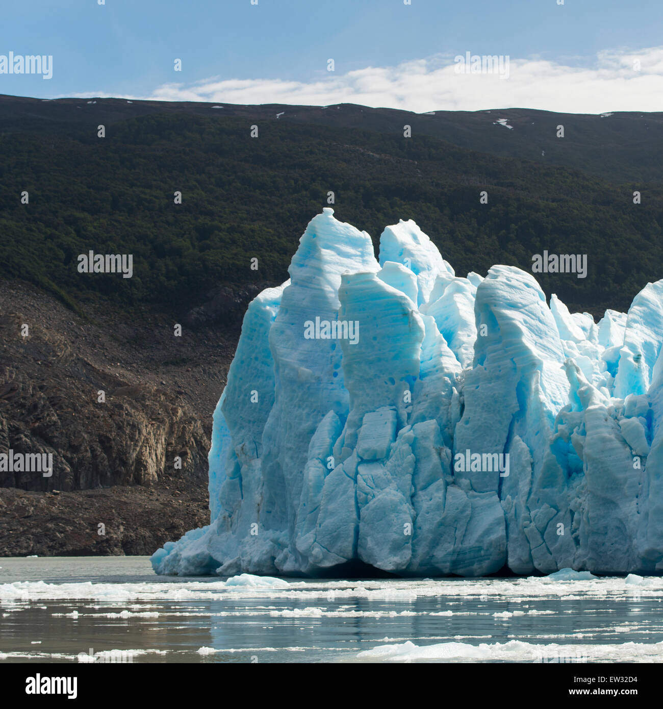 View of icebergs in lake, Grey Glacier, Grey Lake, Torres del Paine ...