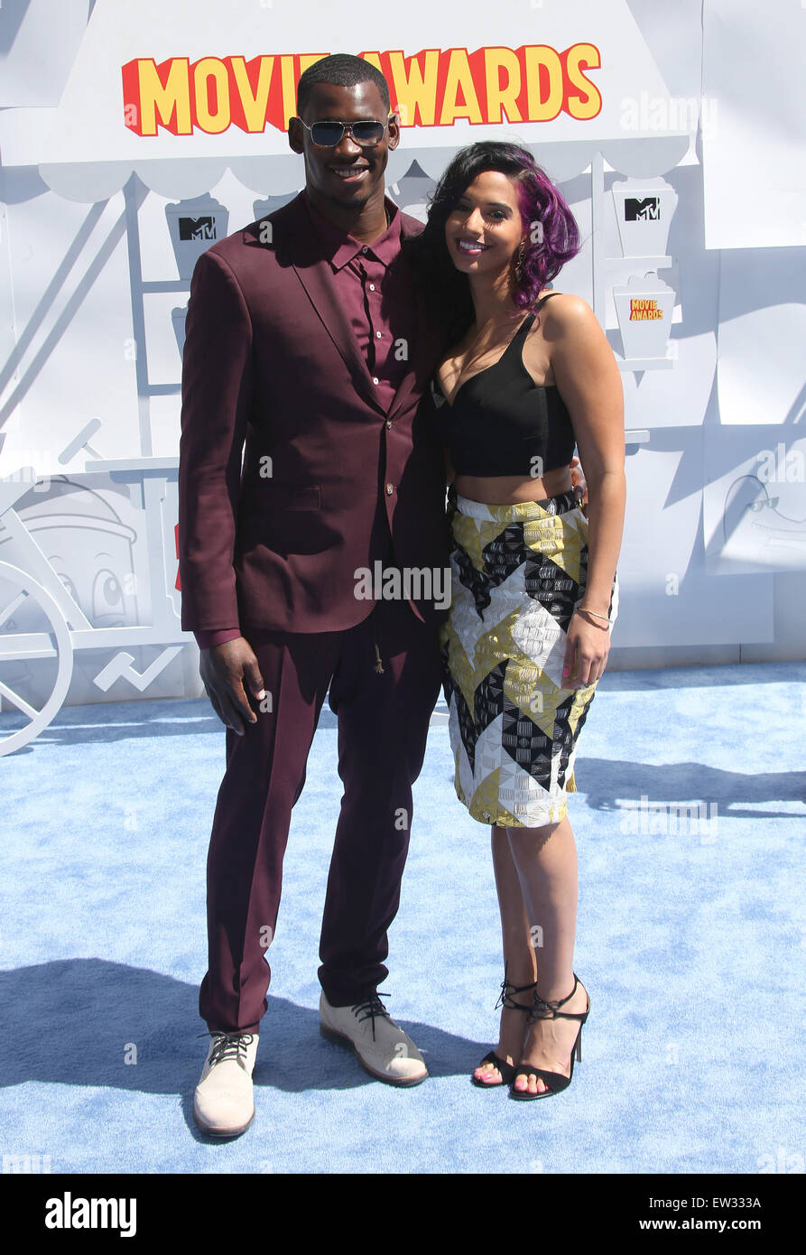 Aldon Smith Girlfriend