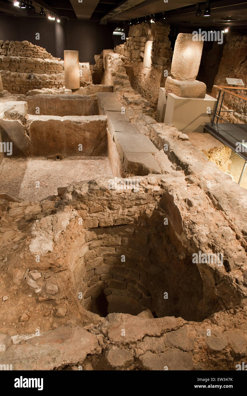 Garum High Resolution Stock Photography and Images - Alamy