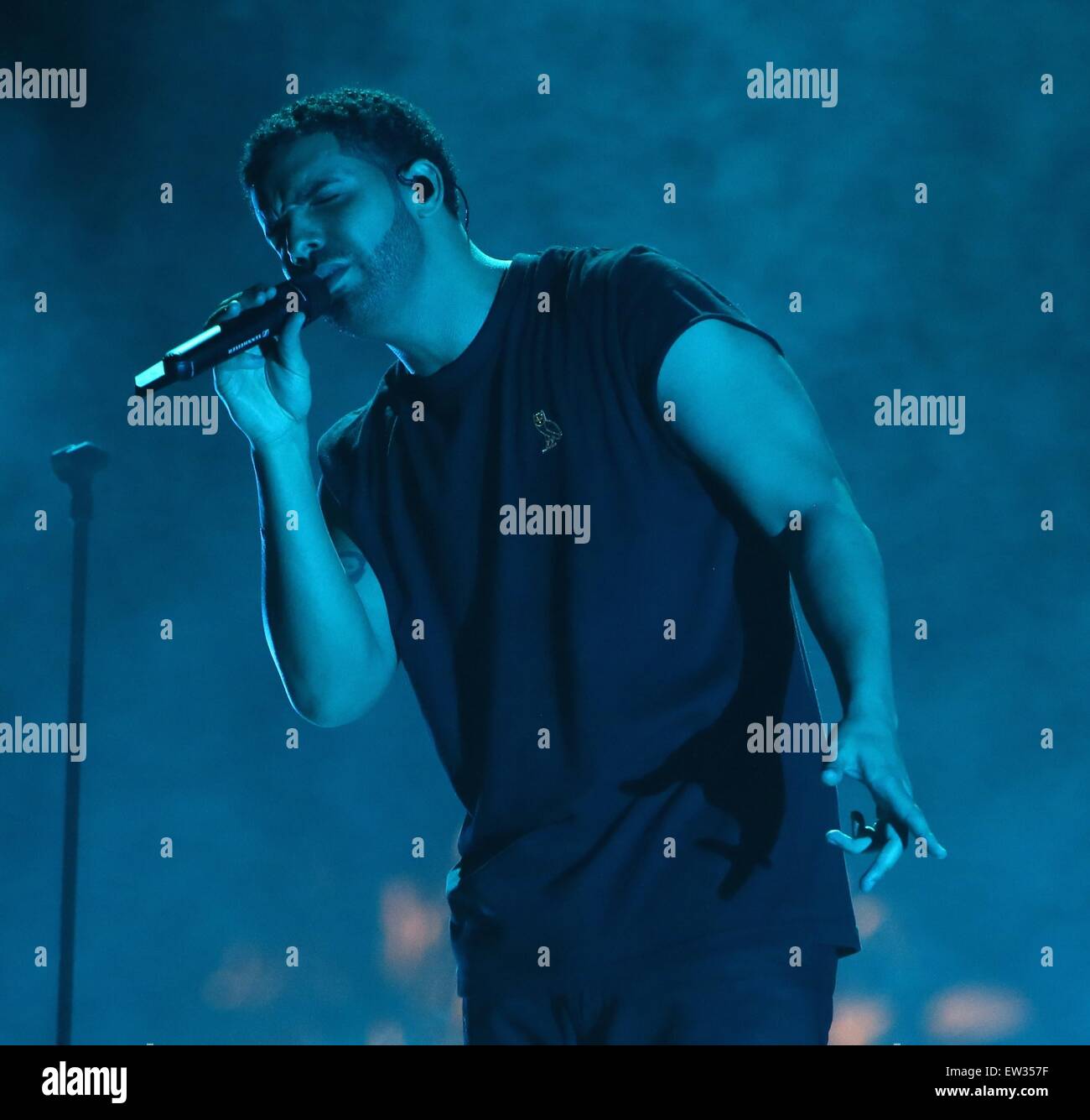 Coachella 2015 - Week 1 - Day 3 - Performances Featuring: Drake Where ...
