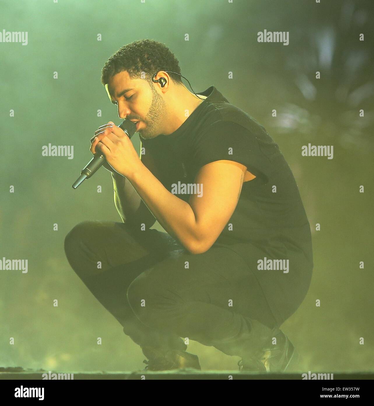 Coachella 2015 - Week 1 - Day 3 - Performances Featuring: Drake Where ...