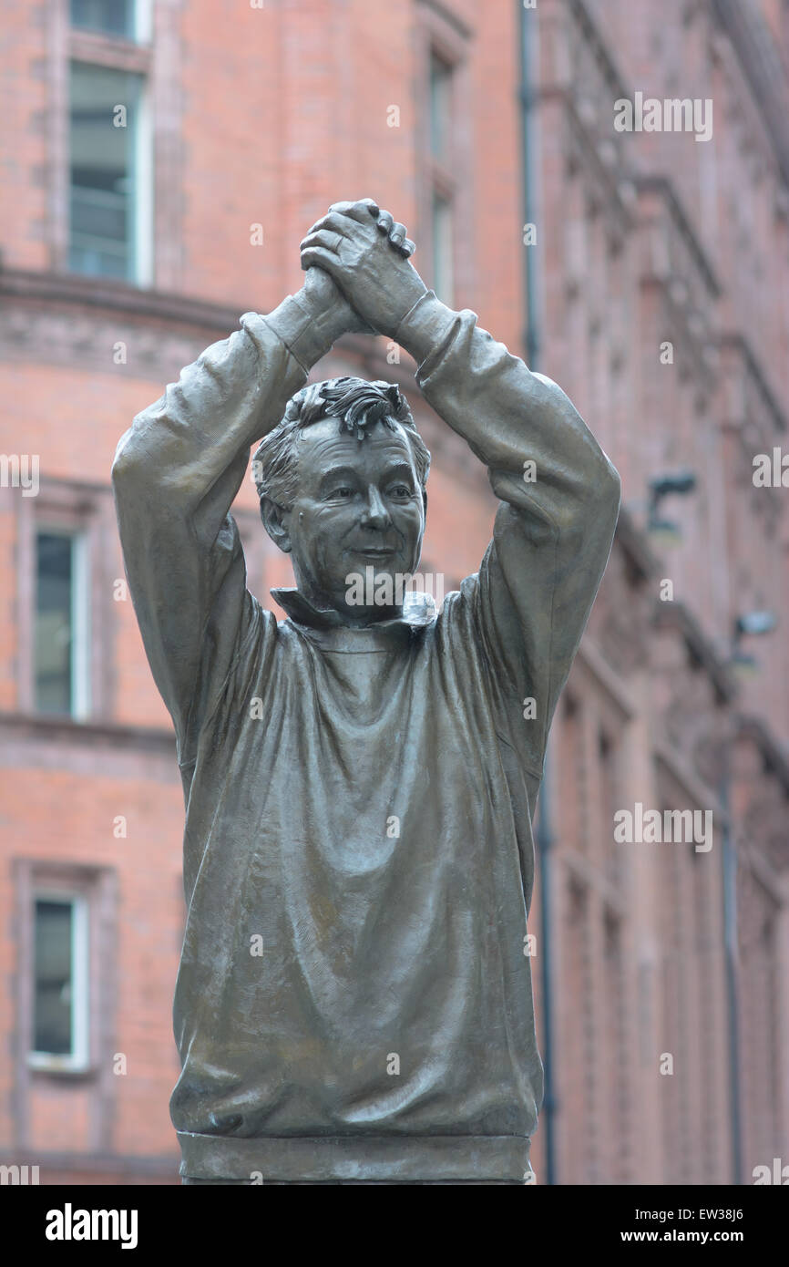 Brian Clough Statue. Nottingham, England Stock Photo - Alamy