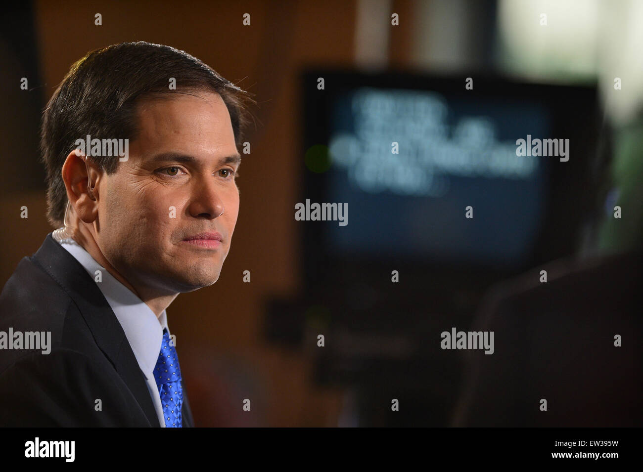 Republican Florida U.S. Senator Marco Rubio speaks as he announces his ...