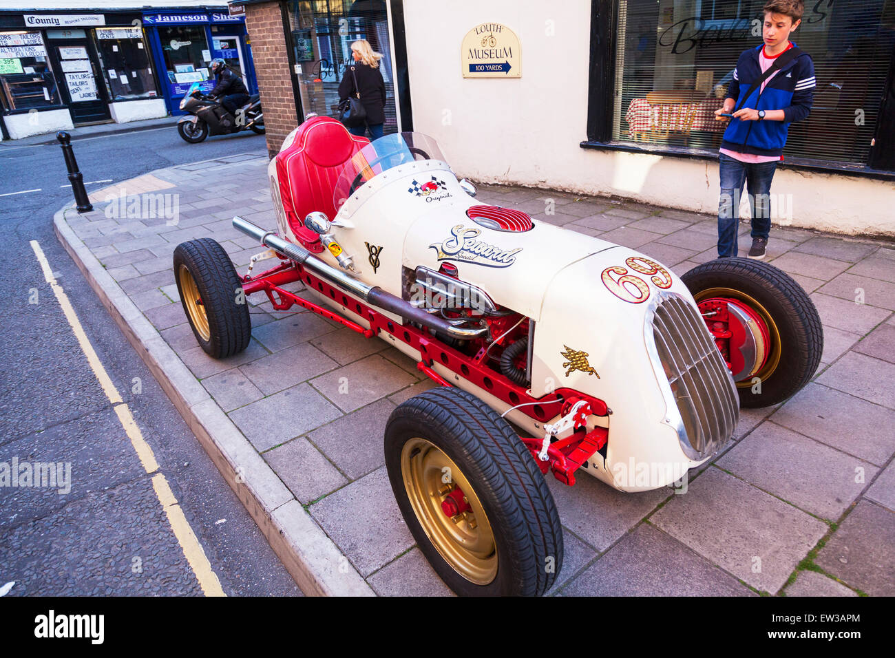Seward special V8 custom made singer seat seater car vehicle racer ...