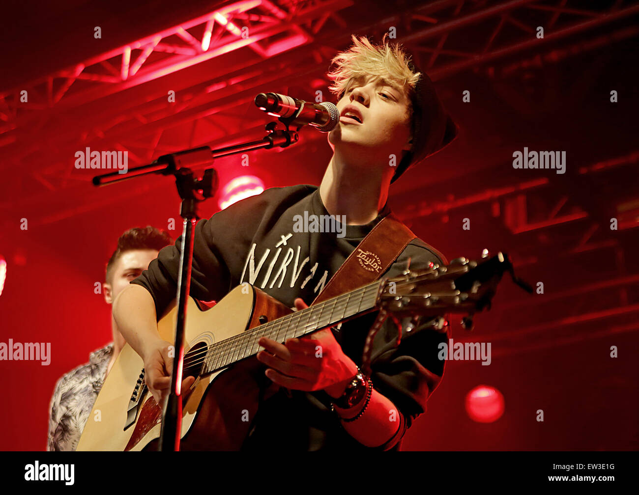 Stereo Kicks performing live on stage at Liverpool O2 Academy Featuring ...