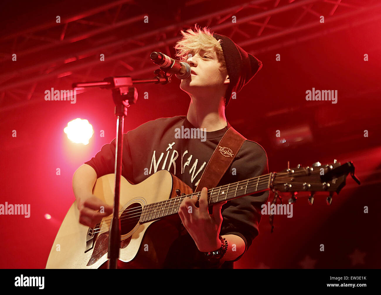 Stereo Kicks performing live on stage at Liverpool O2 Academy Featuring ...
