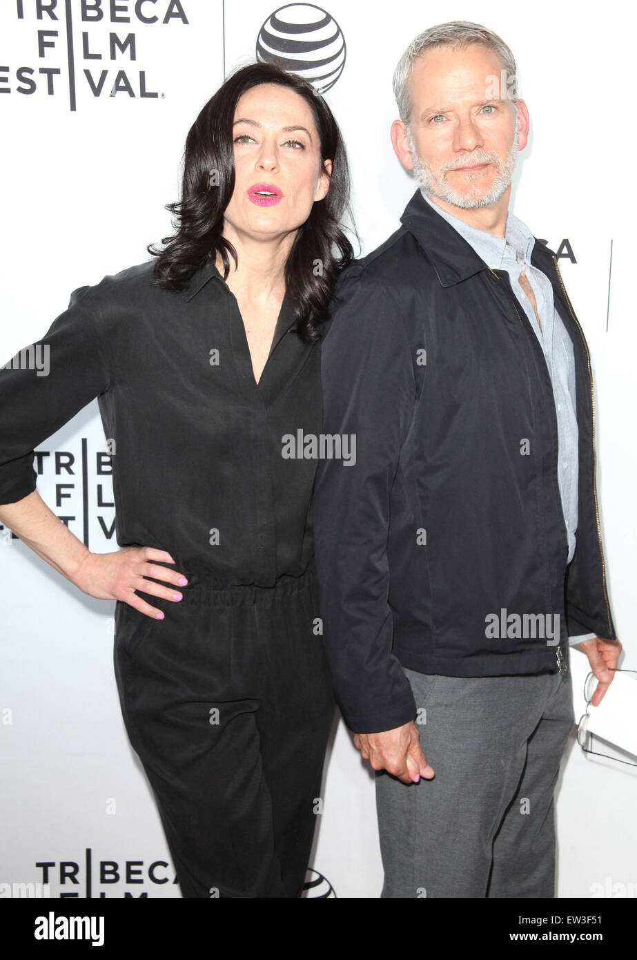 Campbell scott and kathleen mcelfresh hi-res stock photography and ...