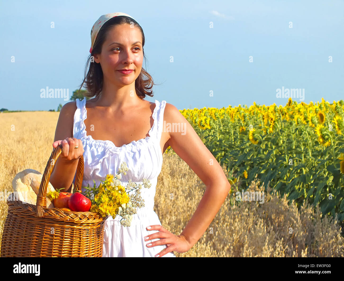 Peasant woman with basket hi-res stock photography and images - Alamy