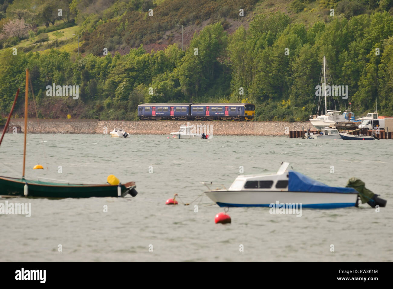 The estuary side of teignmouth hi-res stock photography and images - Alamy