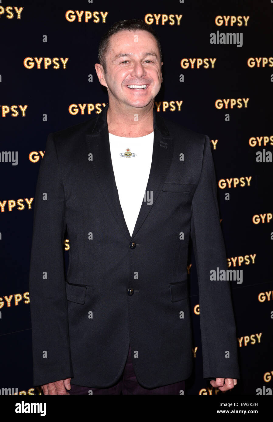 Actress actor gypsy hi-res stock photography and images - Alamy