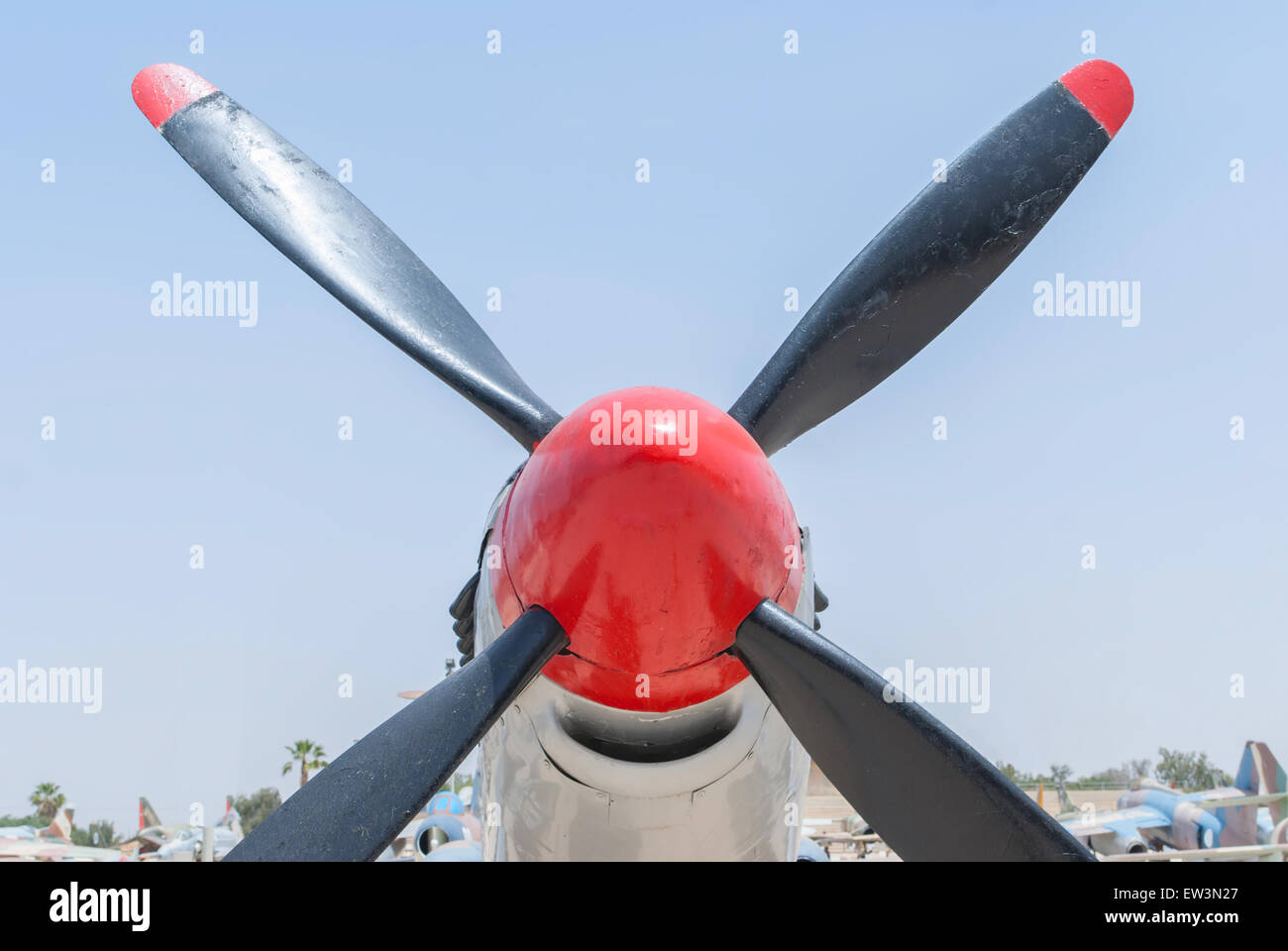 Propeller damaged hi-res stock photography and images - Alamy