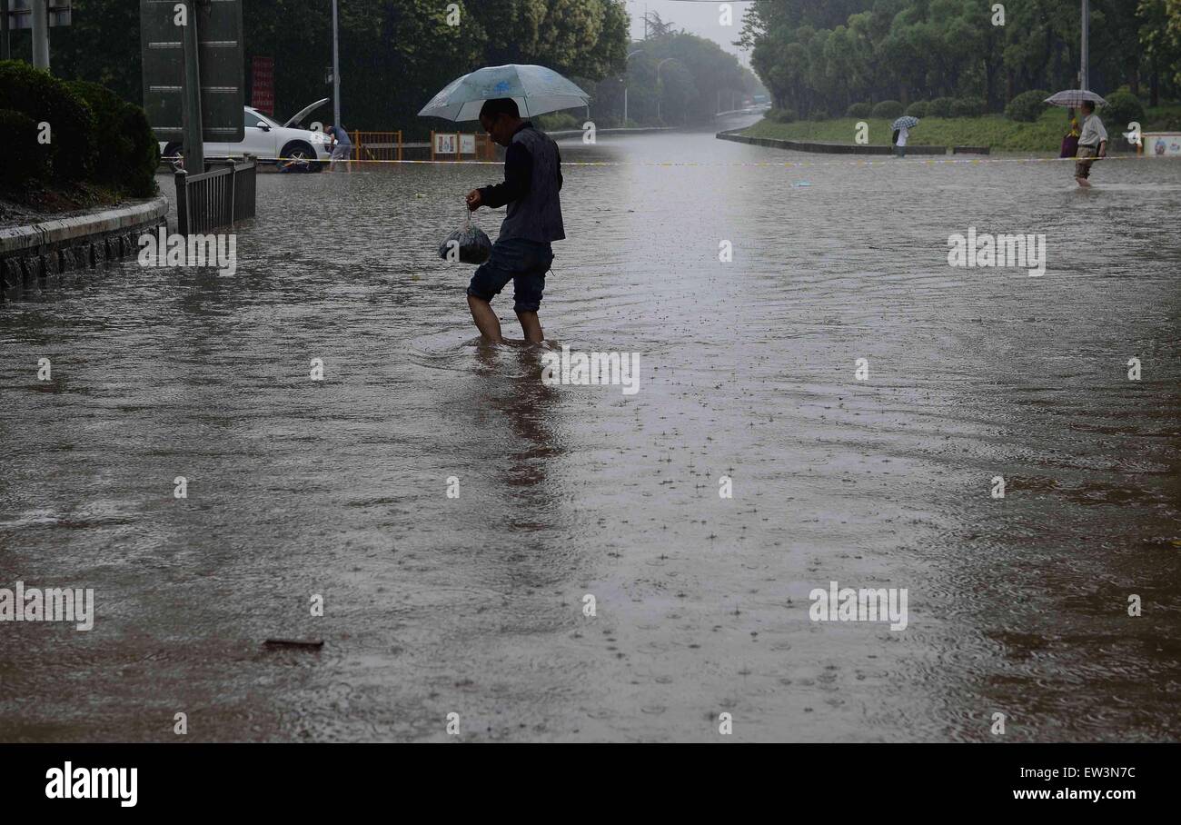 Shanghai june 17 hi-res stock photography and images - Alamy
