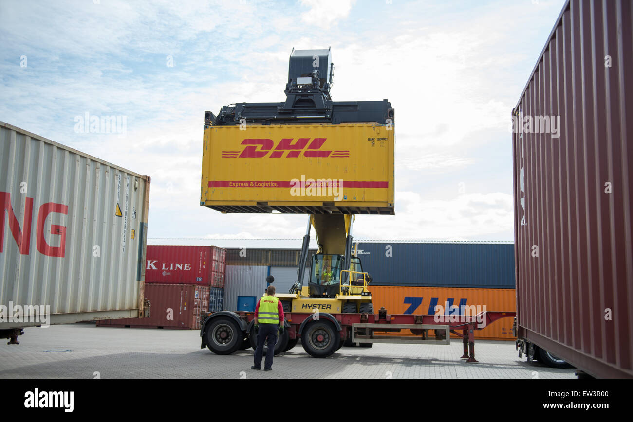 A container is loaded on the yard of the DGL Freight branch in Hamburg ...