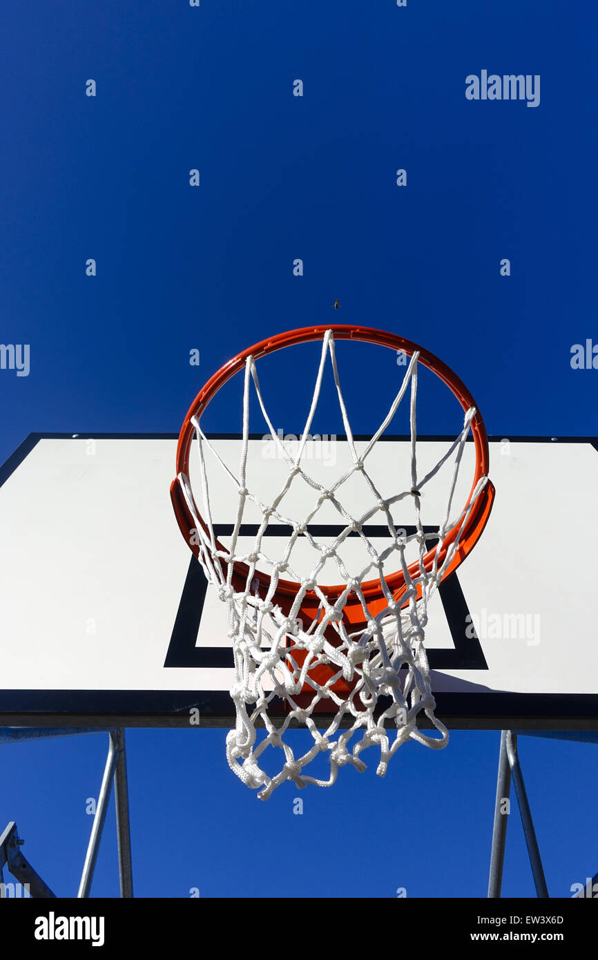 Ball and net hi-res stock photography and images - Alamy