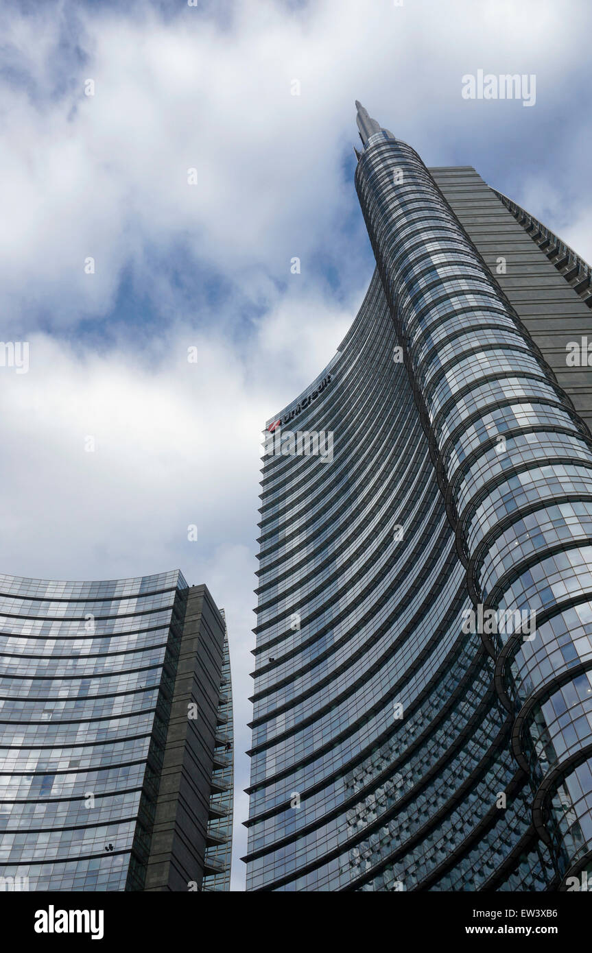 Unicredit tower high rise building, Milan, Italy Stock Photo - Alamy
