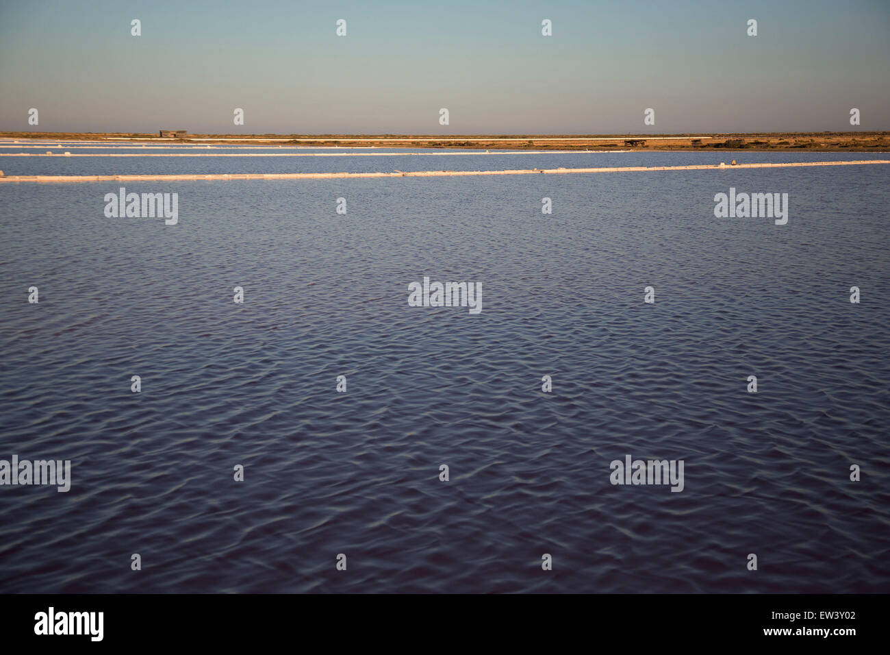 Salt from gruissan hi-res stock photography and images - Alamy
