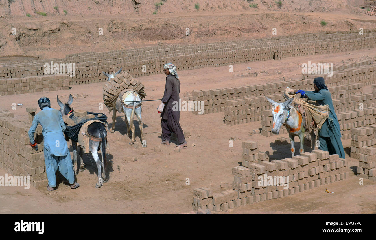 Pakistani brick hi-res stock photography and images - Alamy