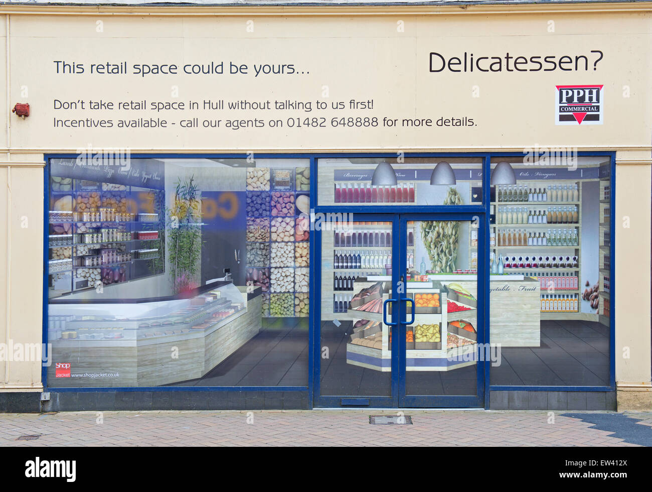 Facade of empty shop in Hull, East Yorkshire, England UK Stock Photo ...