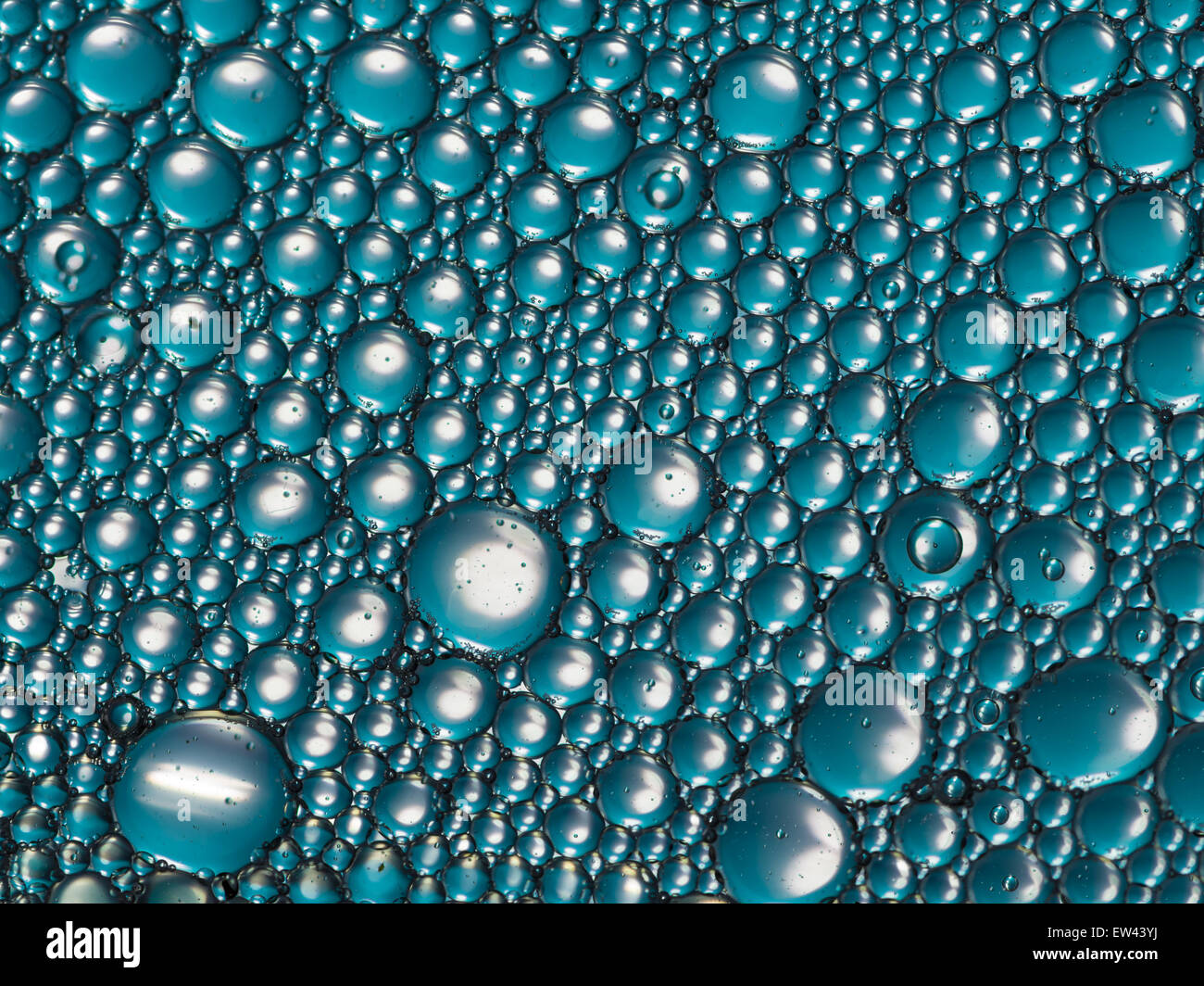 Blue bubbles hi-res stock photography and images - Alamy