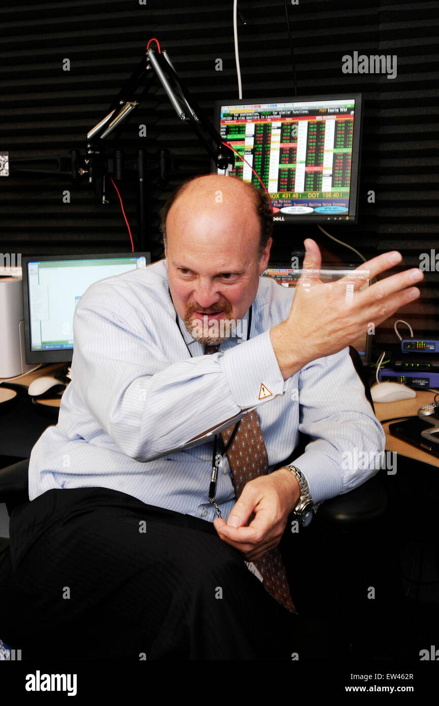 Cnbc hi-res stock photography and images - Alamy