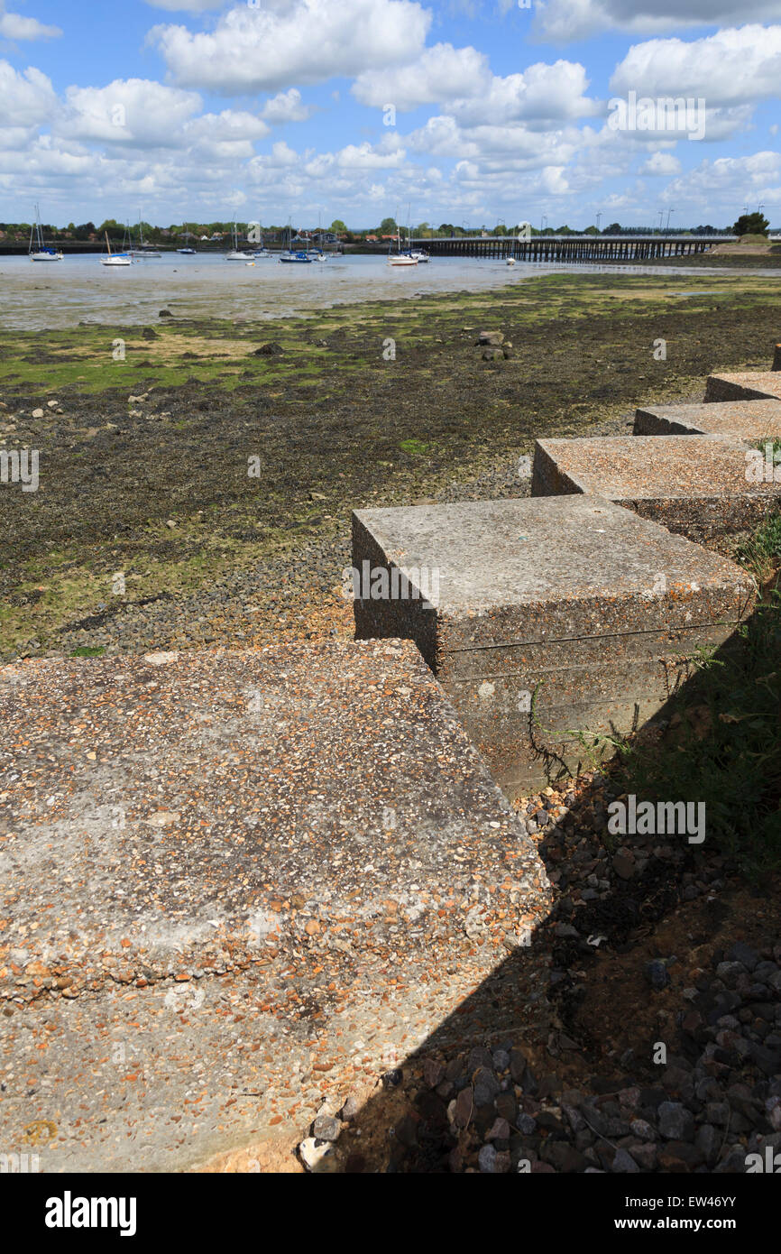 Cube concrete blocks forming sea defences Stock Photo - Alamy