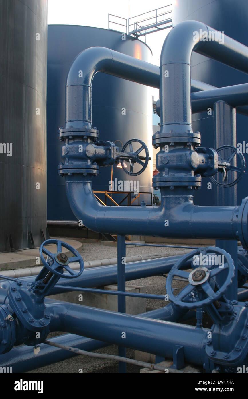 Tank farm valves hi-res stock photography and images - Alamy