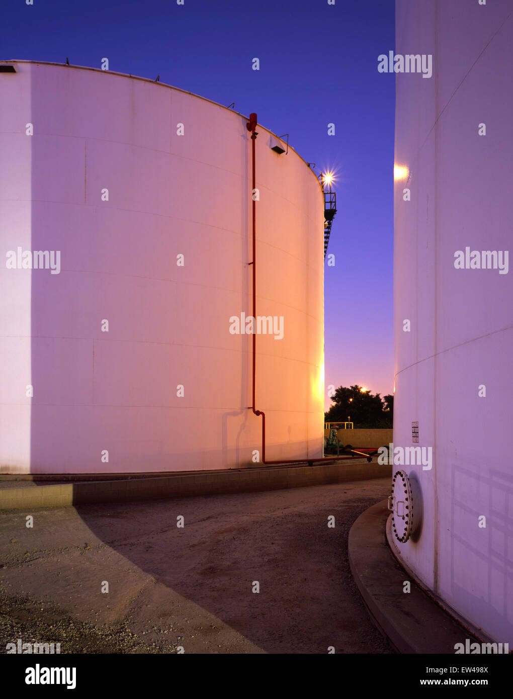 tank farm at night Stock Photo - Alamy