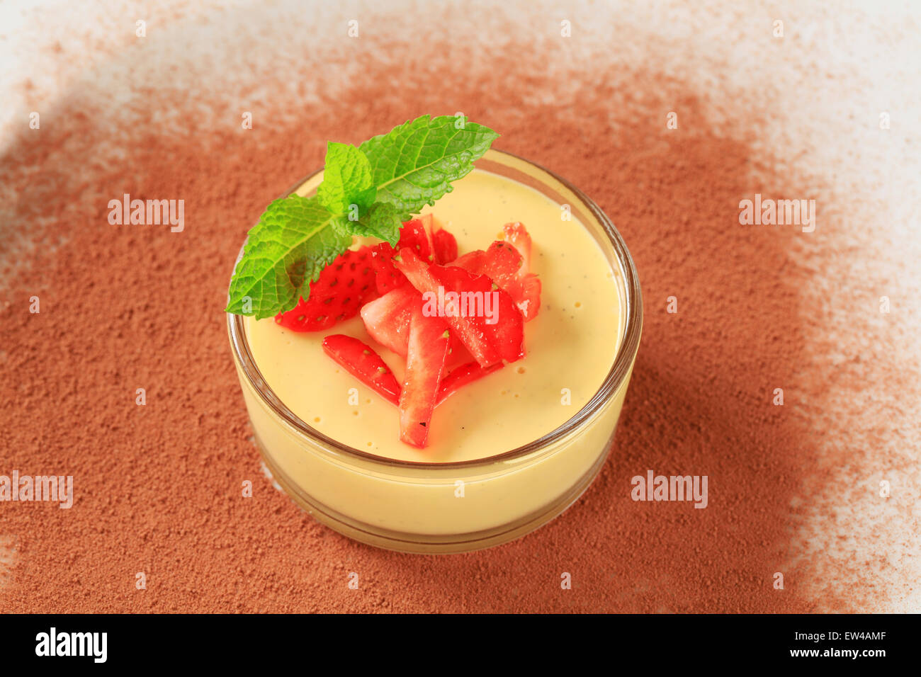 Custard powder hi-res stock photography and images - Alamy