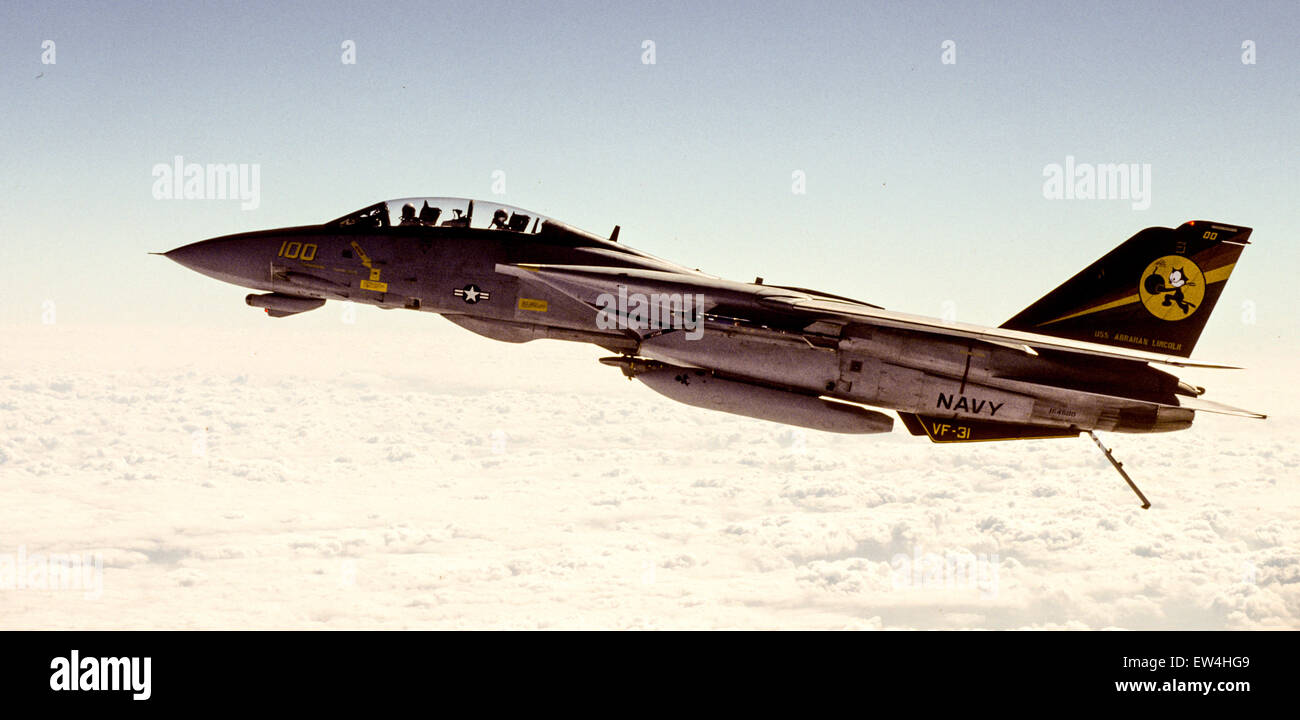 F 14 tomcat wing sweep hi-res stock photography and images - Alamy