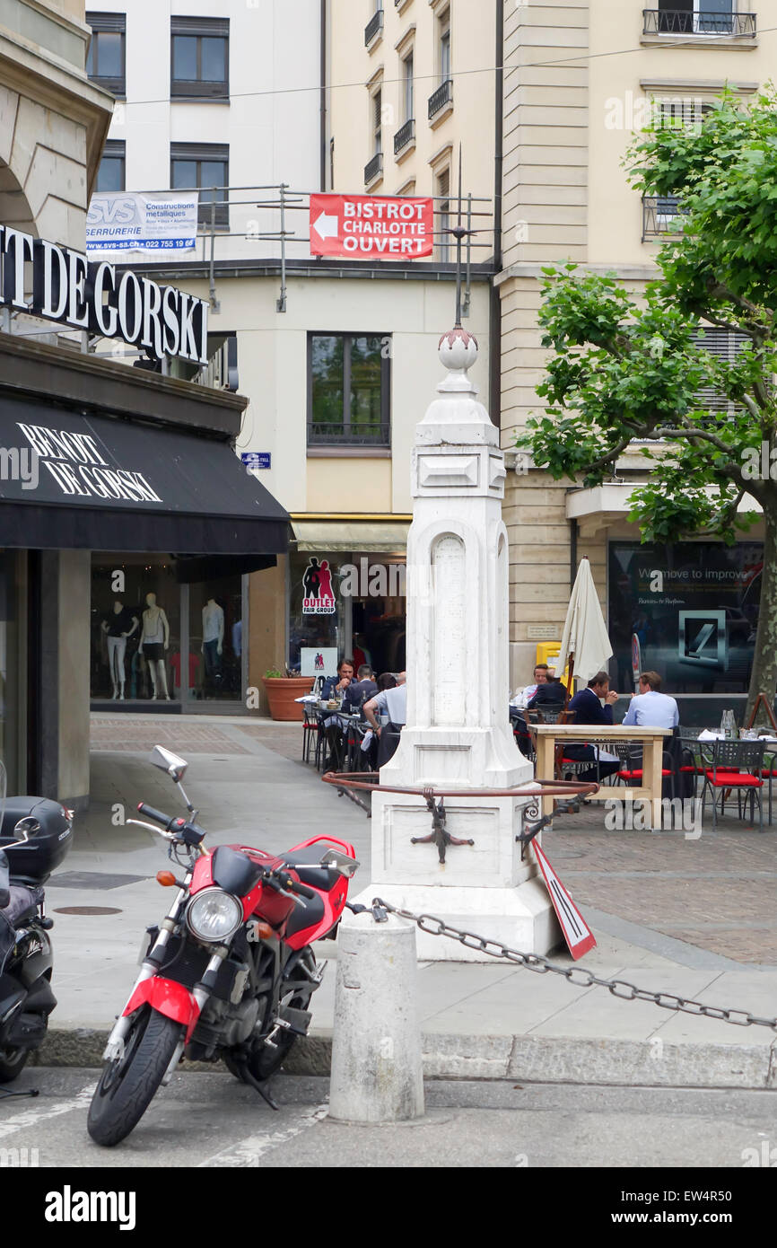 buildings and shops in Geneva Stock Photo - Alamy