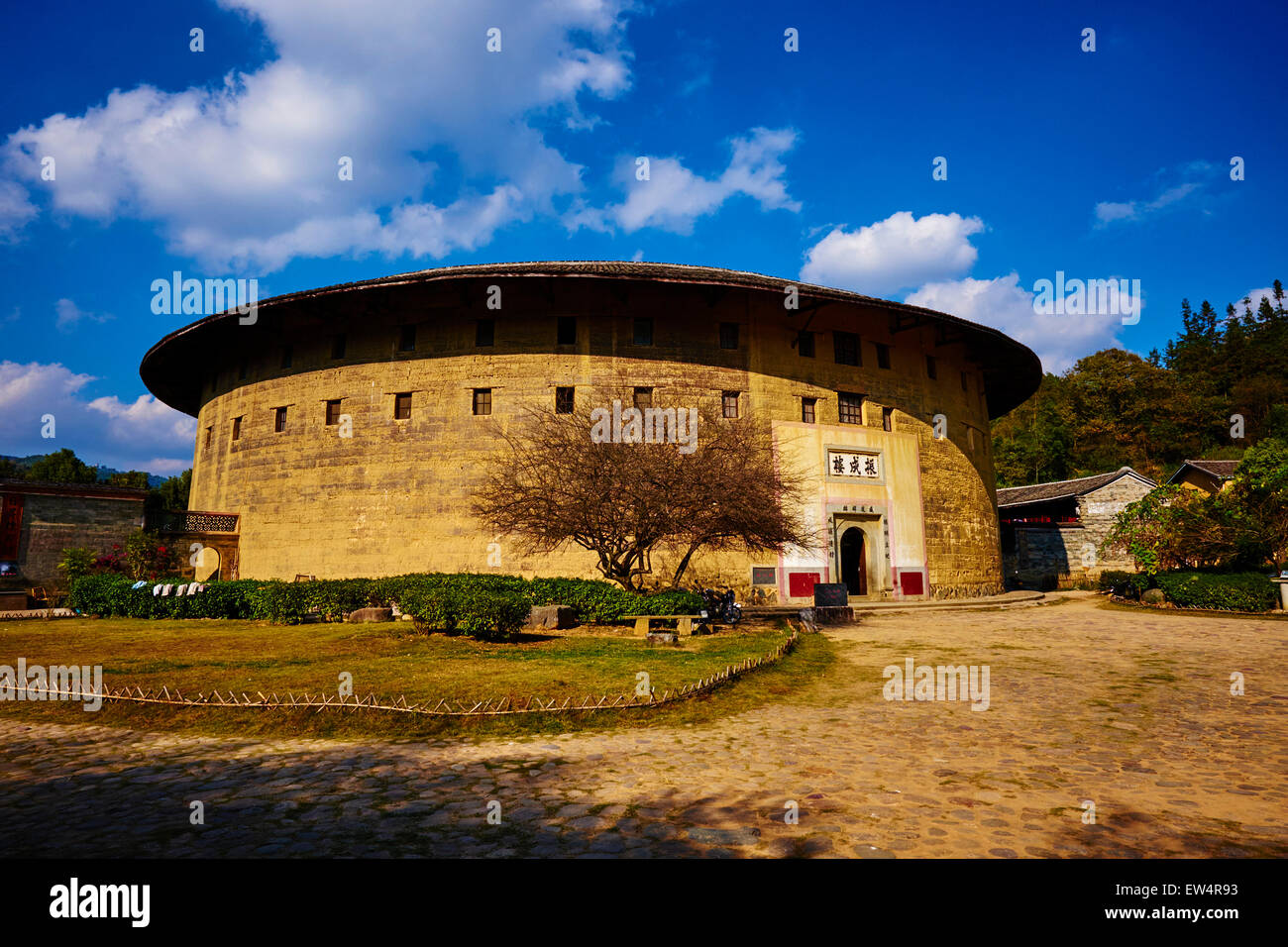 China, Fujian province, Zhencheng Lou village, Tulou mud house. well ...