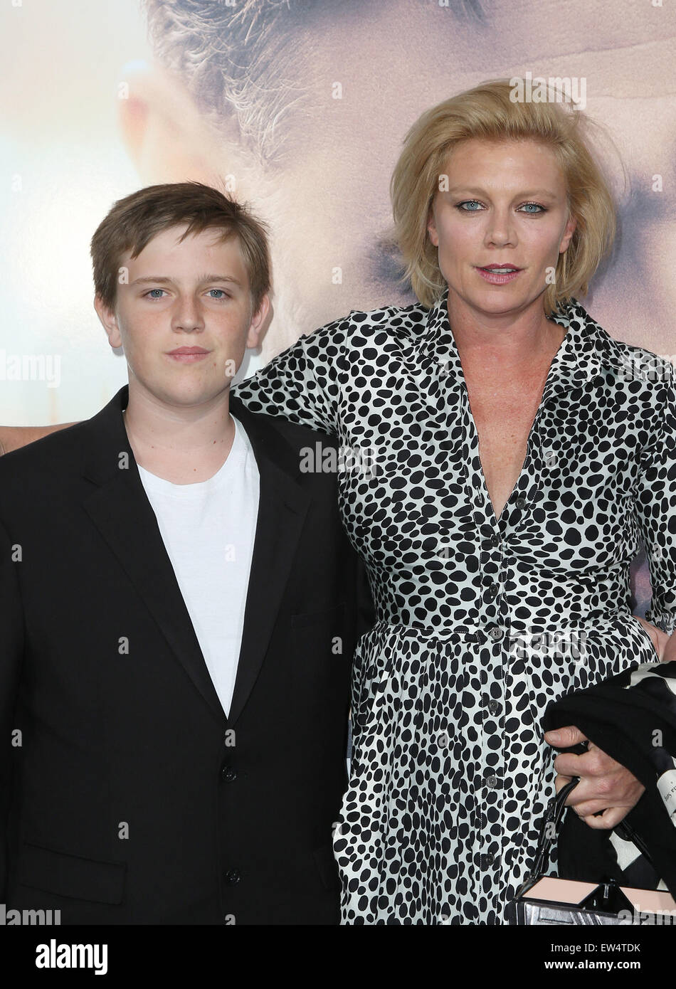 Marlowe harris and peta wilson hi-res stock photography and images - Alamy