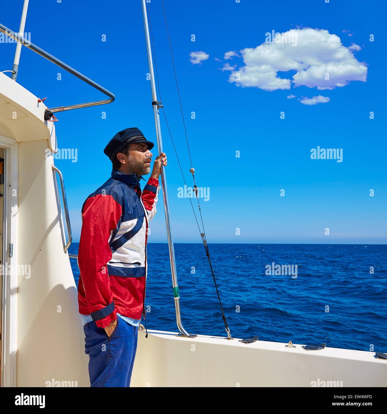 Beard sailor man sailing sea ocean in a boat with captain cap Stock ...