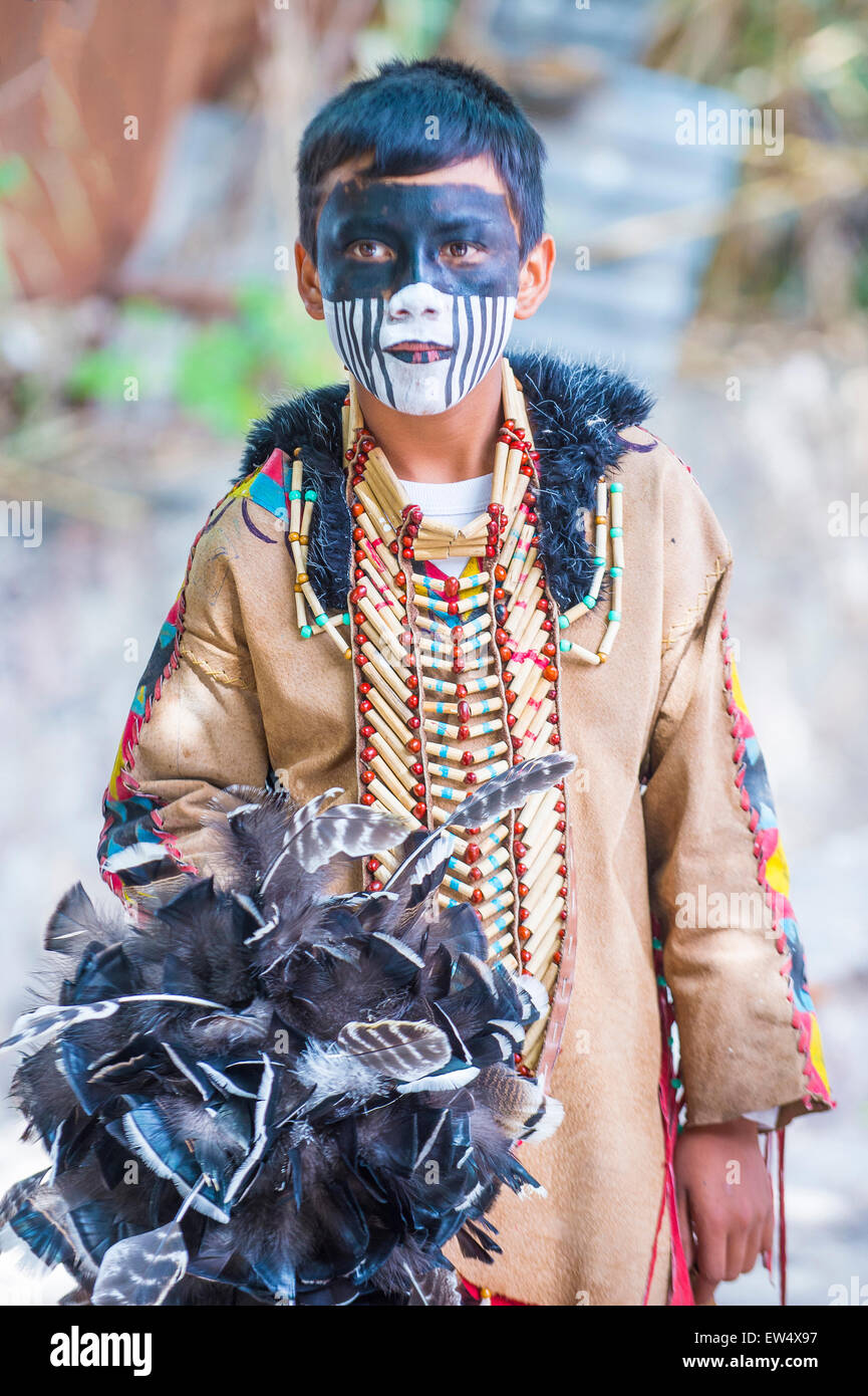 Native American with traditional costume participates at the festival ...