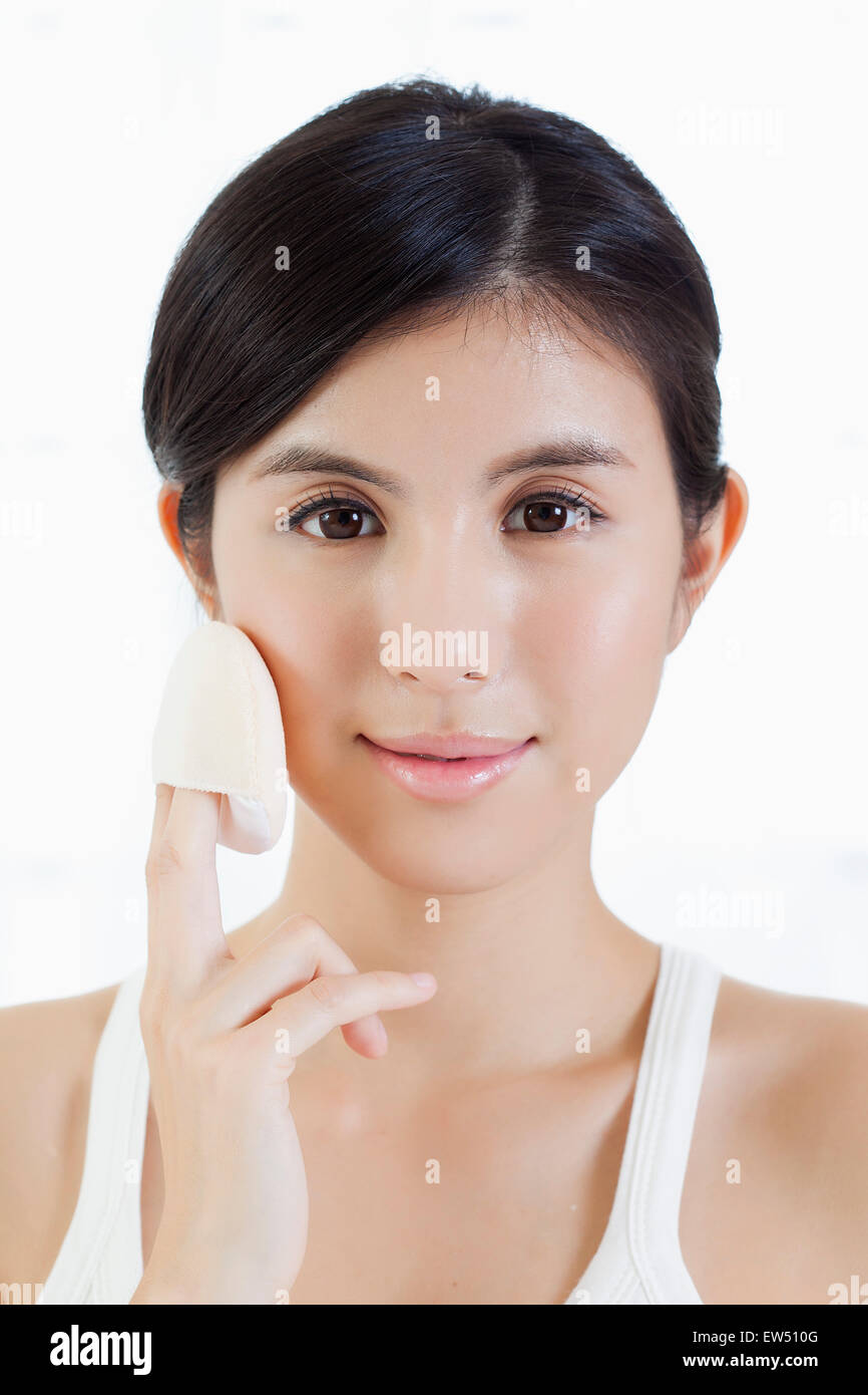 Woman beauty sponge face hi-res stock photography and images - Alamy