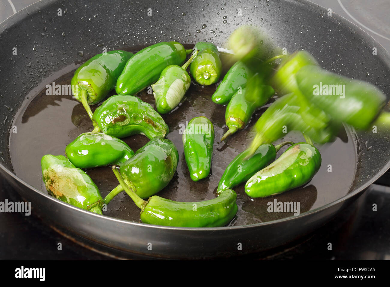 Padron peppers hi-res stock photography and images - Alamy