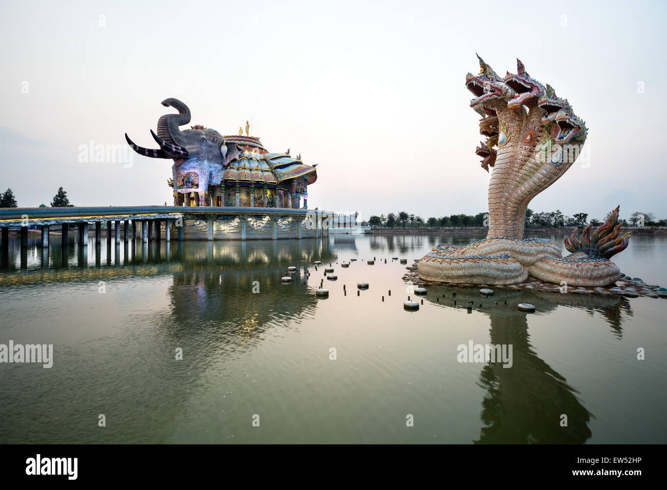 Snake With 7 Heads Real