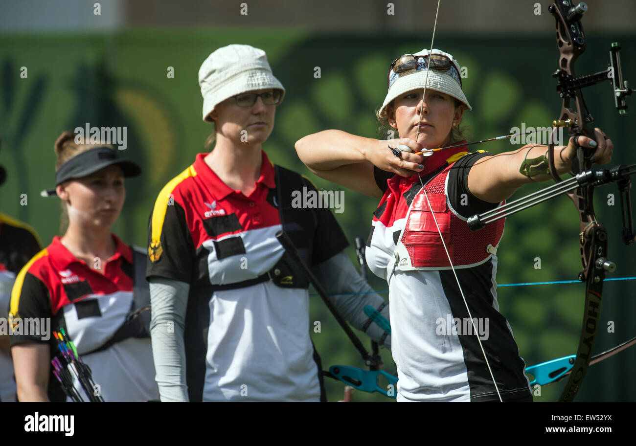 Baku, Azerbaijan. 18th June, 2015. Germany's Karina Winter, Lisa Unruh ...