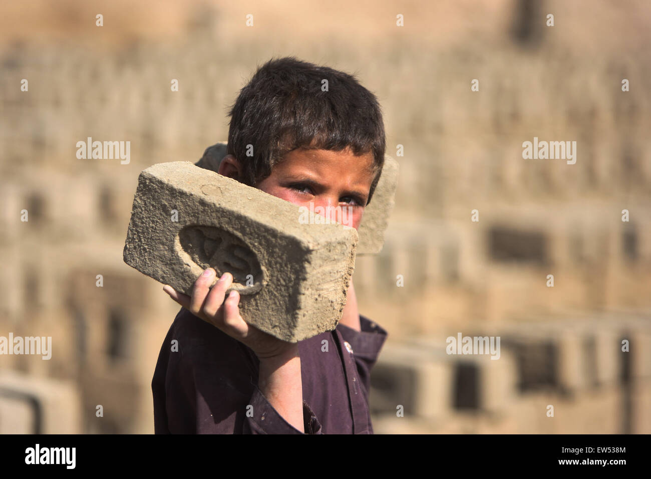 Child factory 18 hi-res stock photography and images - Alamy