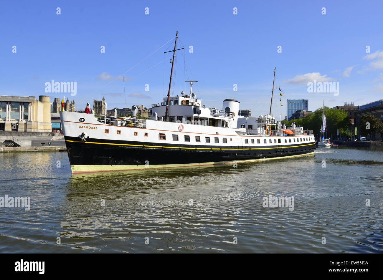 Bristol, UK. 18th June, 2015. UK Weather. The Balmoral sailing ship ...