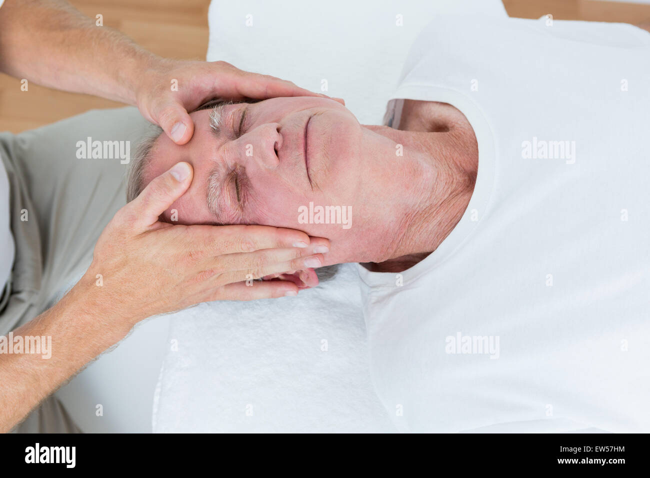 Man receiving head massage Stock Photo - Alamy