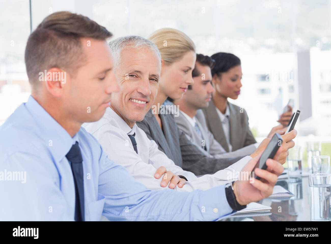 Mobile team hi-res stock photography and images - Alamy