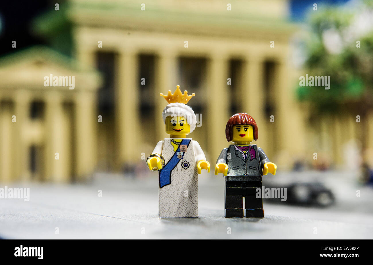 Lego figures hi-res stock photography and images - Alamy