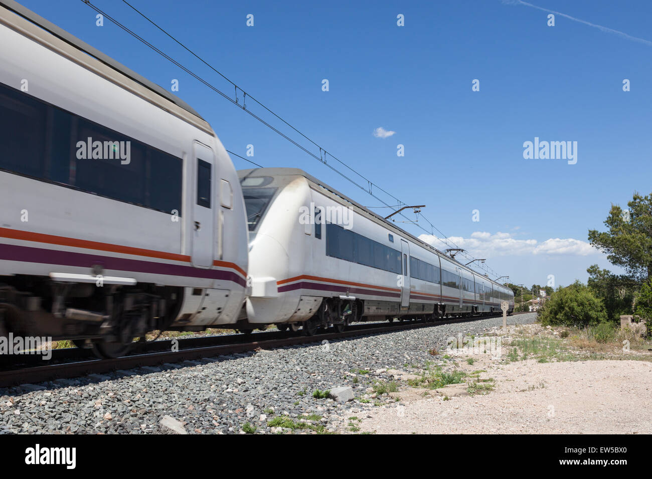 High speed train and fast and motion hi-res stock photography and ...