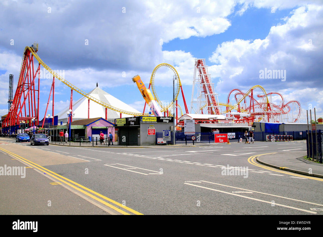 Ingoldmells coaster hi-res stock photography and images - Alamy