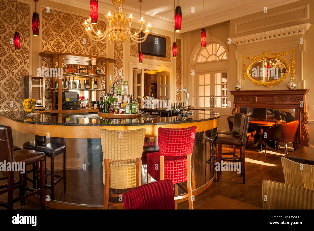 Hotel seating hi-res stock photography and images - Alamy