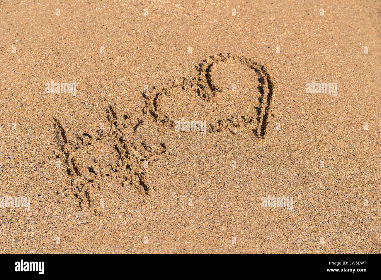 Love sign beach hi-res stock photography and images - Alamy